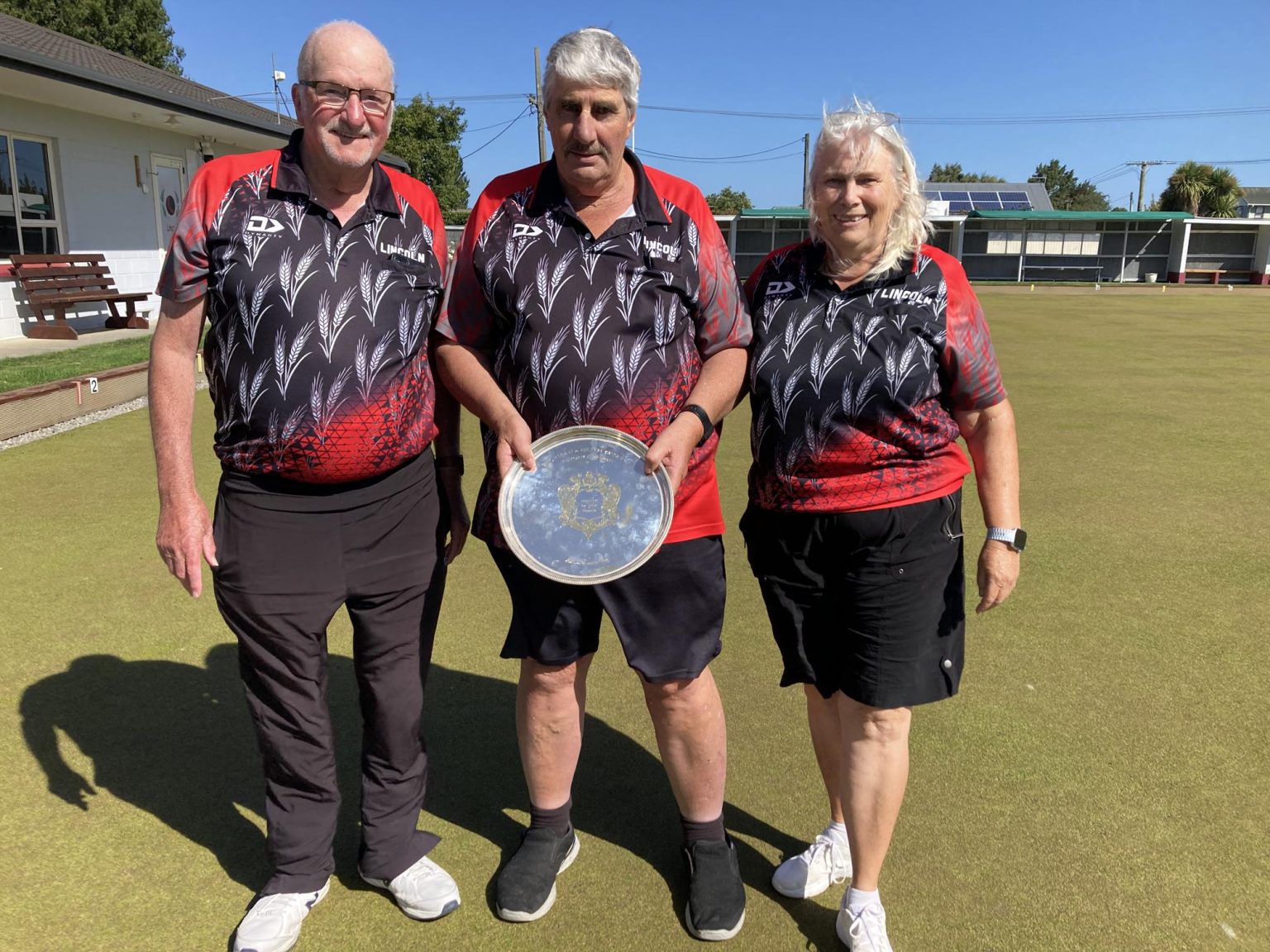 Lincoln Bowling Club – Summer and Winter Lawn Bowls on natural and ...